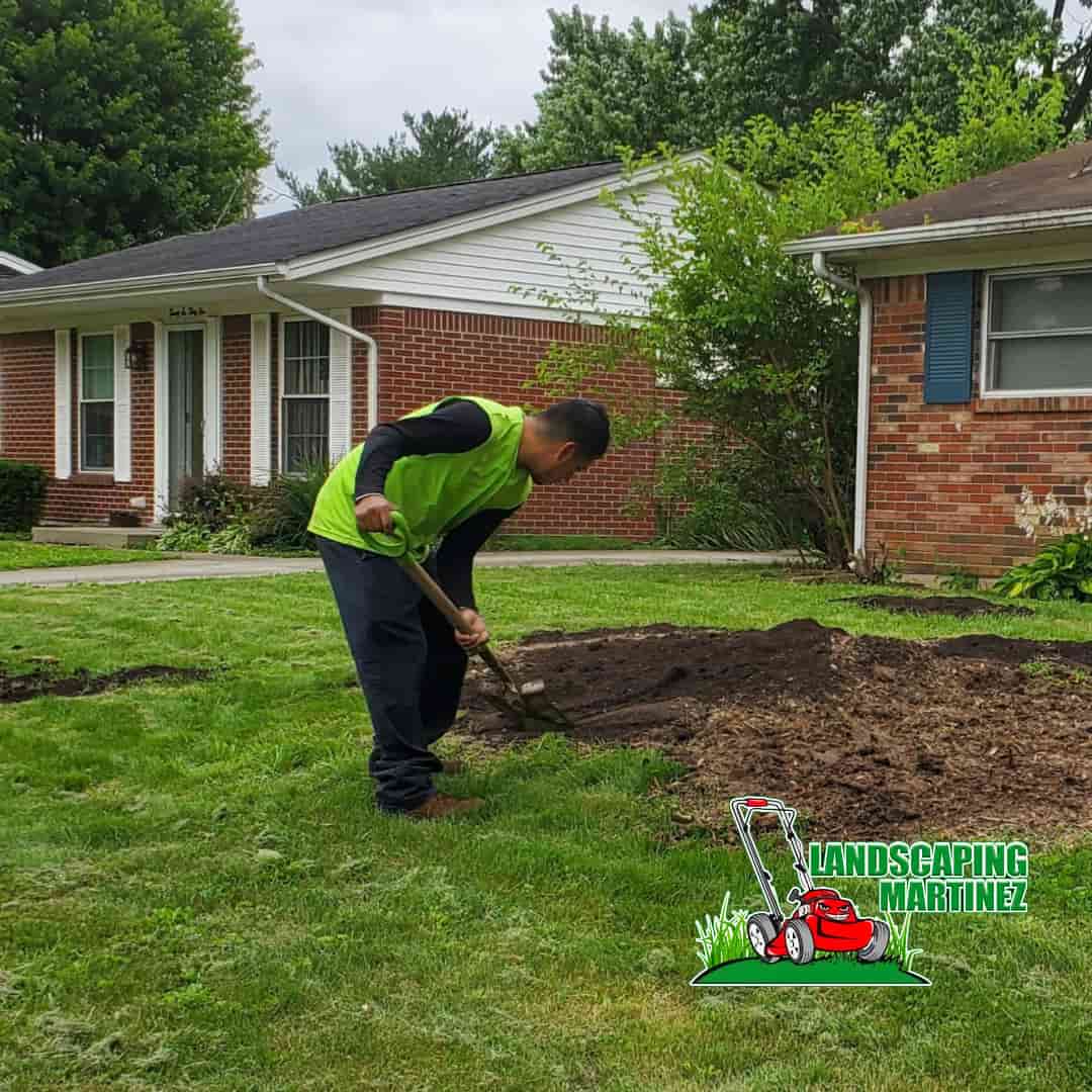 About - martinez landscaping